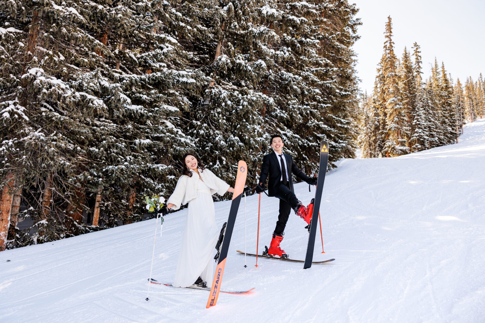 Copper Mountain Ski Wedding - mountainmartaphotography.com