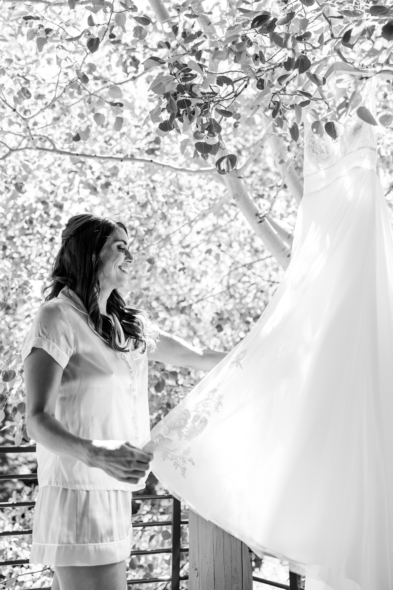 Lake Dillon Pavilion Wedding - mountainmartaphotography.com